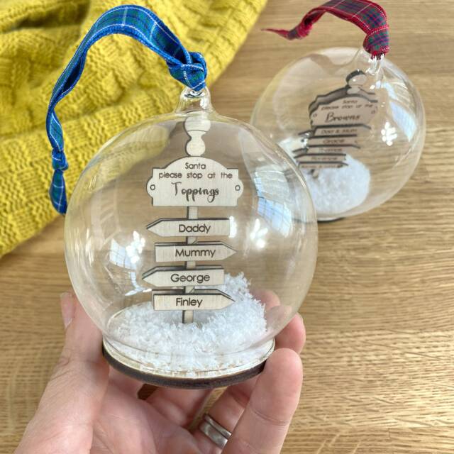 Personalised Christmas Wooden Family Sign Post in Glass Bauble Keepsake ...