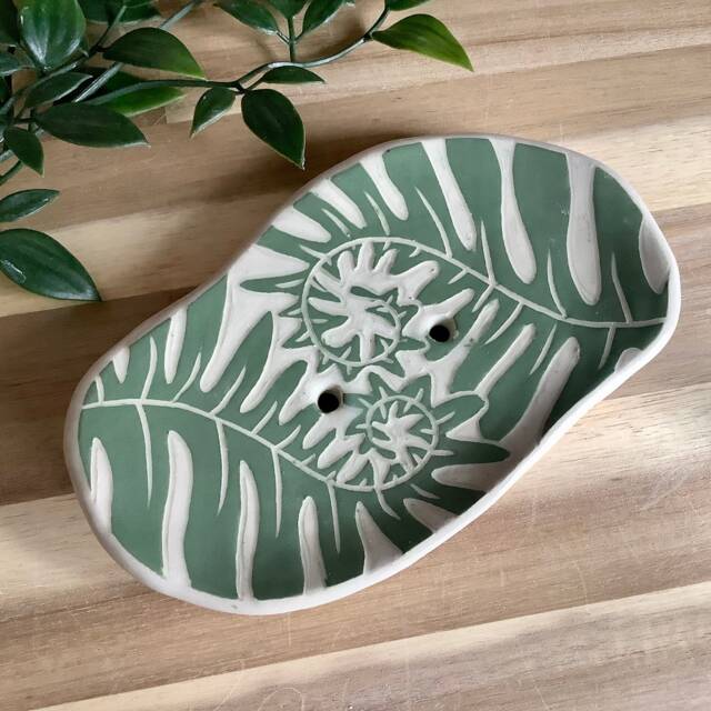 Handmade Stoneware Sgraffito Green Fern Leaf Soap Dish by Etsy ...