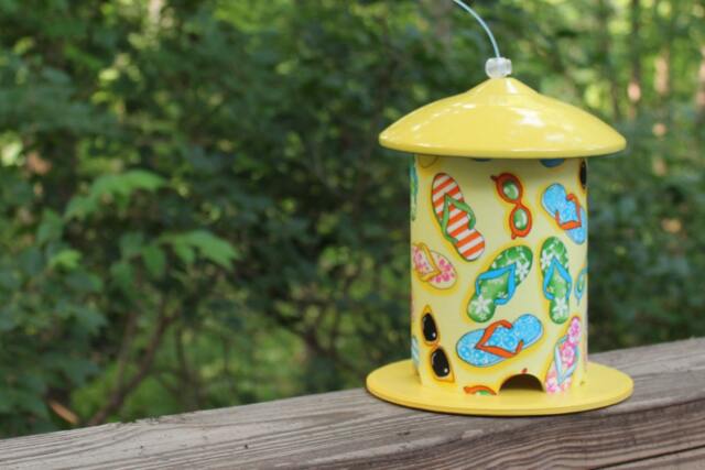Flip Flop Bird Feeder Beachy Garden Decor by Etsy | ufurnish.com
