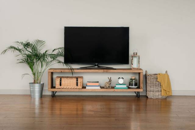 Solid Wood Rustic Handmade Pine Romsey Tv Unit, Stand, Cabinet, Wood ...