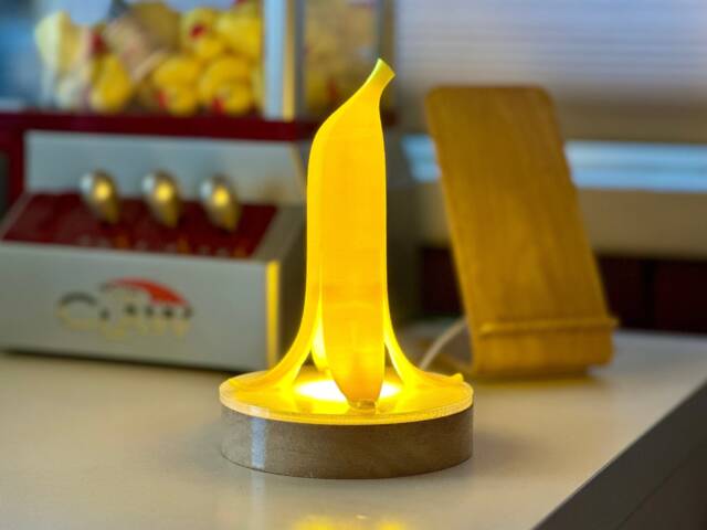 Banana Peel Lamp - Led Light - Free Shipping Top Trophy Fun Fruit Berry ...