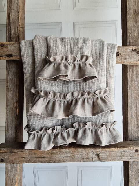 Waffle Linen Bath Towels Set With Ruffle Detail, Sauna Towel, Of ...