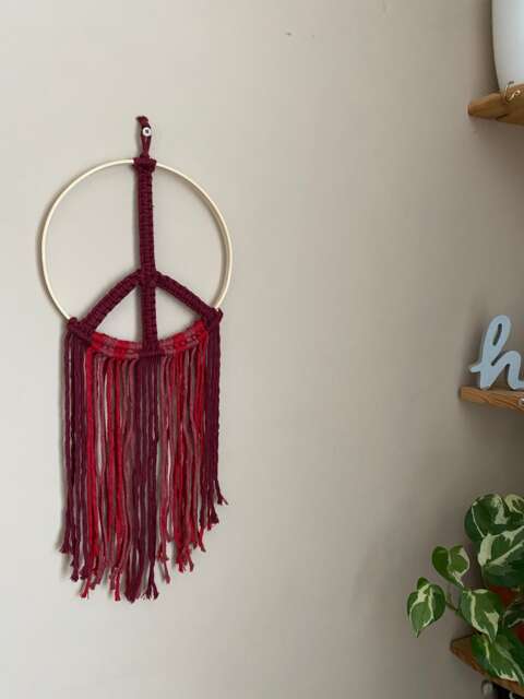 Red Peace Symbol Wall Hanging, Home Decor Boho, Macrame Boho Living ...