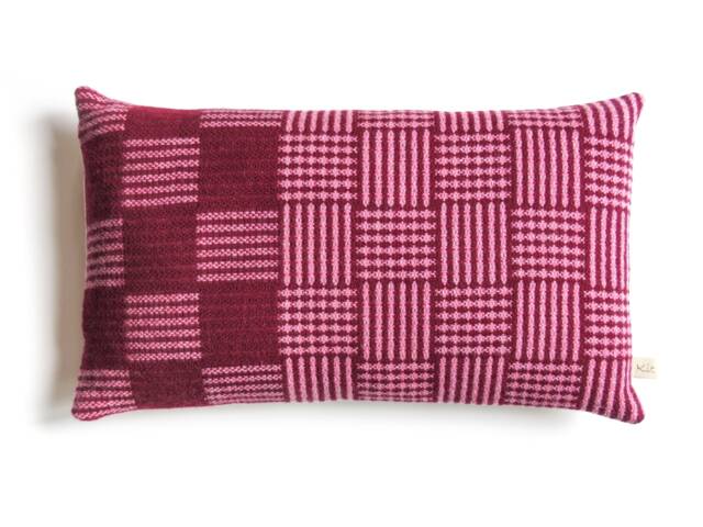 Maroon & Pink Woven Cushion - Geometric Check Pattern Soft Luxurious ...