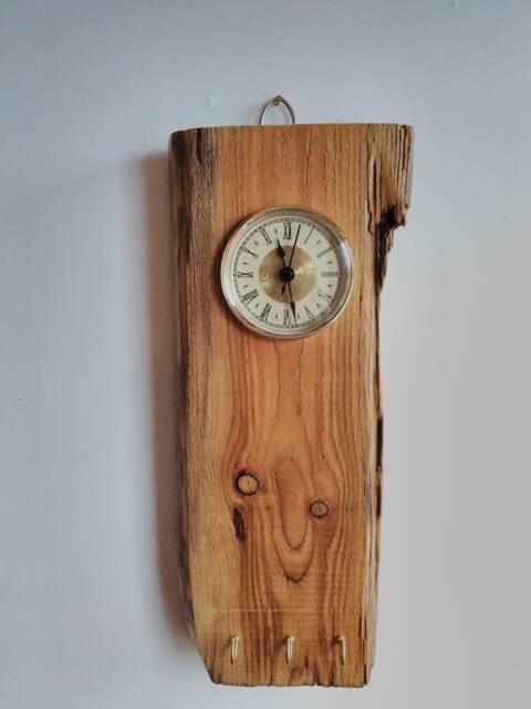 Wall Hanging Driftwood Clock, With Key Holder Hooks.choice Of 3 ...