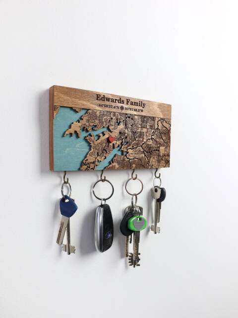 Personalized Key Holder For Wall, Custom Coordinates/City Map, Rack ...