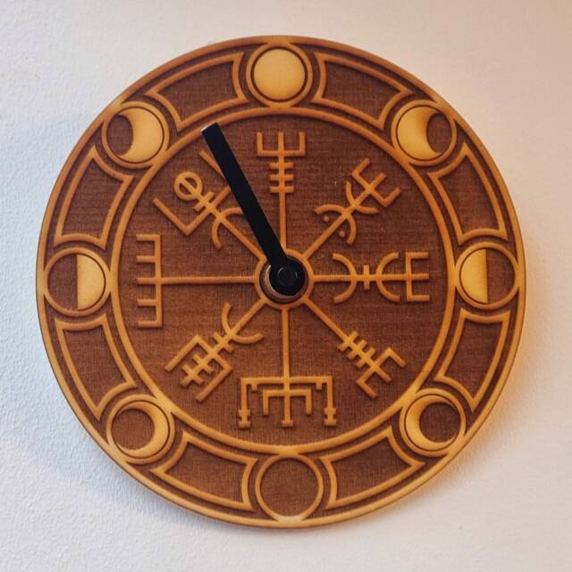 Vegvisir, Viking Compass Moonclock, Unique Moon Phase Clock, Tracker ...