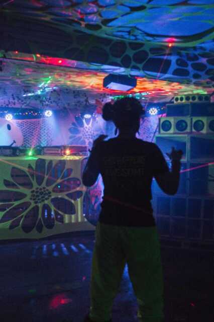 Uv Floral Cut Stretch Decor , Hippy Room Decor, Trippy Wall Hanging ...