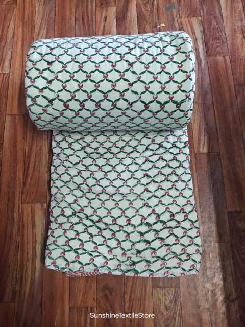 Luxury Home Decorative Insert Filling Cotton Made Quilted Reversible ...