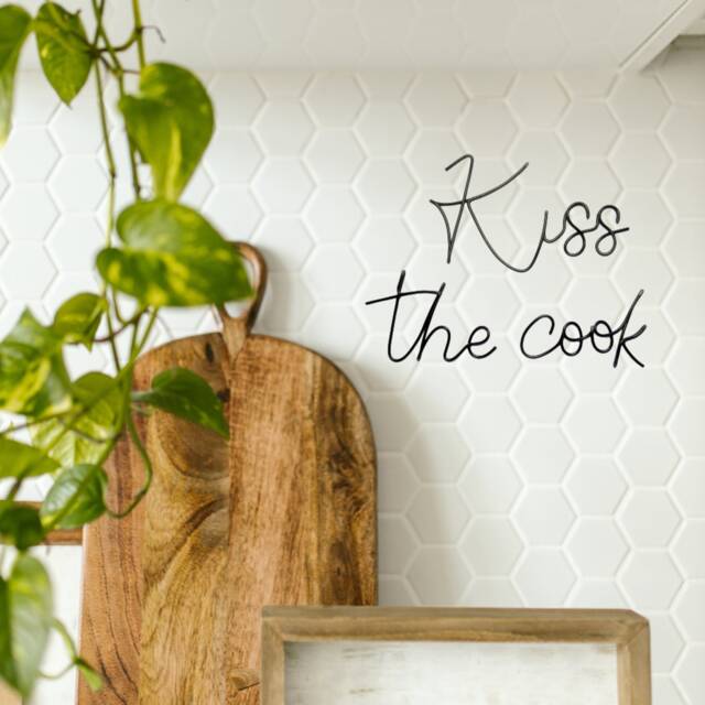 Kiss The Cook Sign Wire Words Wall Art Funny Kitchen Metal Decor, Gift ...