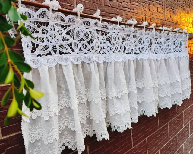 Victorian Elegance~ Vintage Style Battenburg Lace Ruffled Window ...