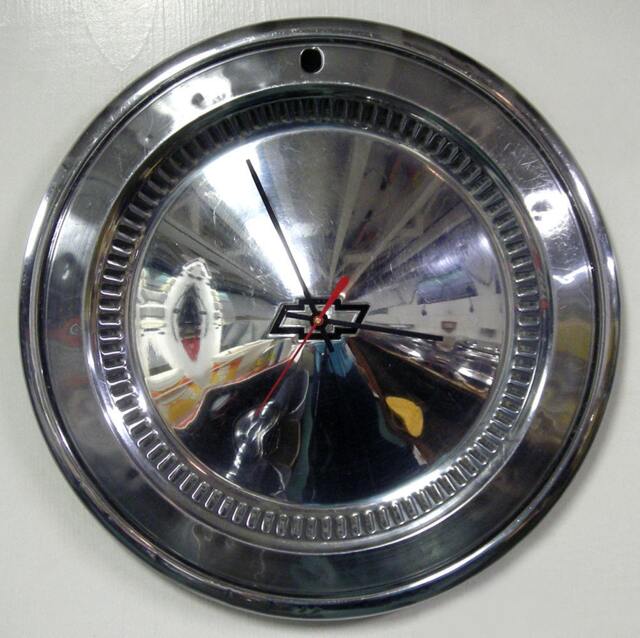 Chevy Hubcap Wall Clock - 1975 Chevrolet Chevelle Impala Hub Cap Art ...