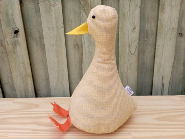 Cool Canard Doorstop/Bookend. Pale Yellow, Fill At Home, Funny Doorstop ...