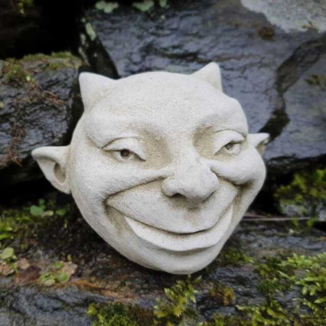 Imp Stone Hanging Plaque - Sprite Gremlin Outdoor Statue Decor Garden ...