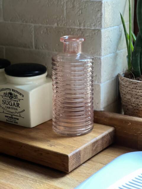 Light Pink Glass Bottle Vase, Ribbed Dried Flower Glass Tall Slim Vase ...
