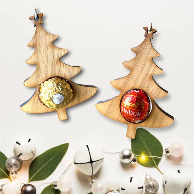 Lindor Christmas Ornaments, Oak Wood Reindeer Tree Decorations With ...
