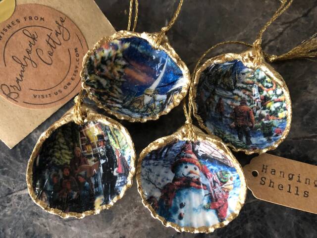 Vintage Christmas Scene Cockle Shell Decorations- Traditional Ornaments ...