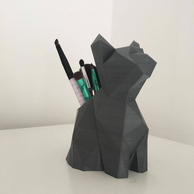 Geometric Cat Penpot - Makeup Brush Holder Alternative Desk Tidy Modern ...