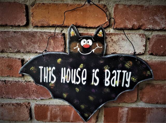 Bart This Place Is Batty Cute Halloween Bat Wooden Door Hanger Wreath ...
