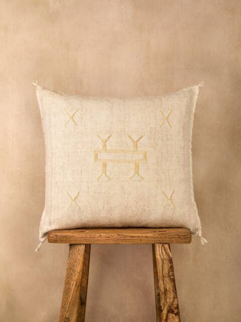 Luxury Vintage Cactus Silk Cushion, Off White, Sabra Grade 1, Mother's ...