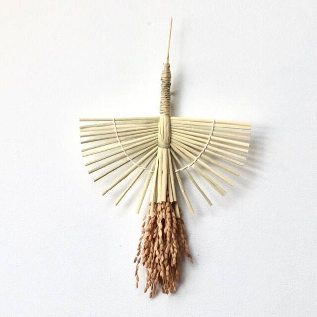 Crane Lucky Charm/ Woven Rice Straw Art/Bird Figurine Japanese Cranes ...