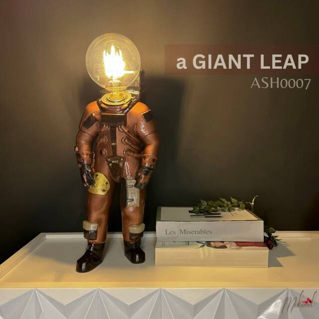 Handcrafted Astronaut Lamp Polyester Statue Night Light - 16 Inch by ...
