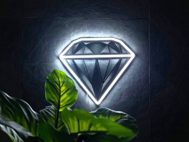 Diamond Led Neon Sign Geometric Wall Decor by Etsy | ufurnish.com