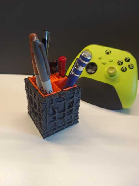 Warzone, Call Of Duty Fps Loadout Crate Usb Pens & Stationary Desk Tidy ...