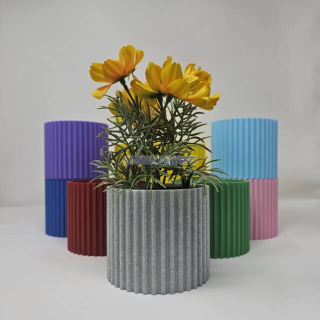 Vibrant Curly Wurly Eco-Friendly Indoor Plant Pot - Customizable Sizes ...