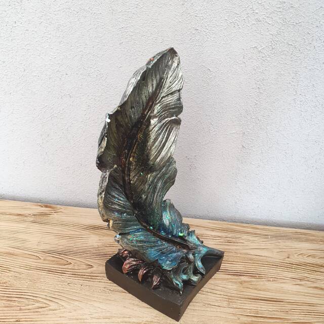 Decorative Vertical Feather Figure, Writer Gift, Cute Sculpture, Quill ...
