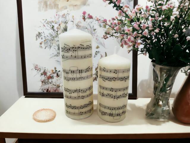 Set Of 2 Musical Notes Tall Pillar Candles, Music Themed Candle Gift ...