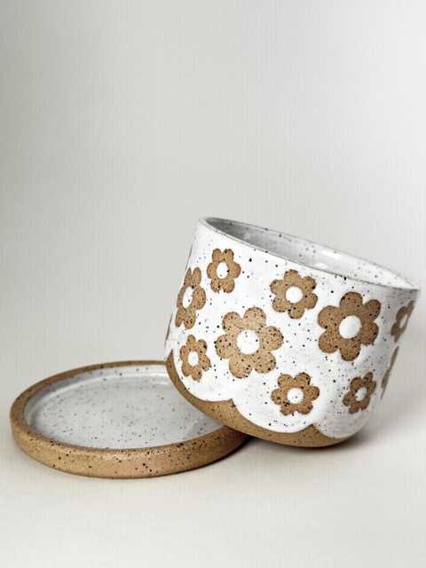Medium Daisy Planter by Etsy | ufurnish.com