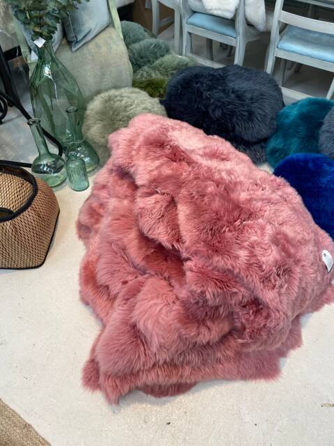Pink Sheepskin Rug, Pink Fluffy Interior Accessories, Genuine Sheepskin ...