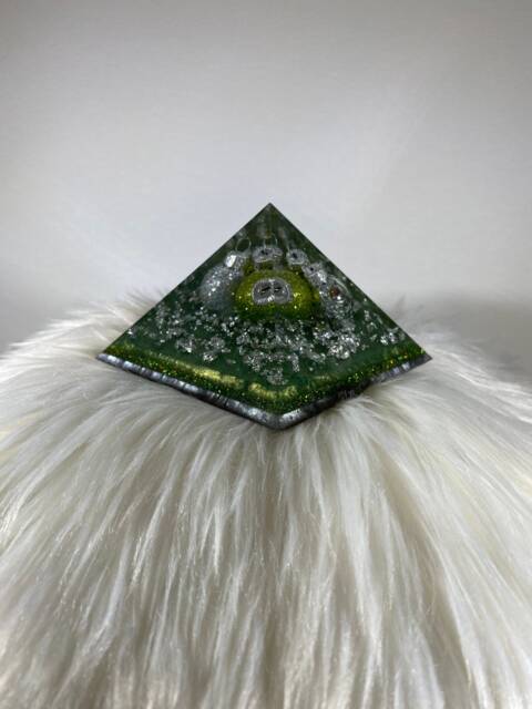 Green & Silver Ornament Mini Pyramid, Home Decor, Resin Pyramid by Etsy ...