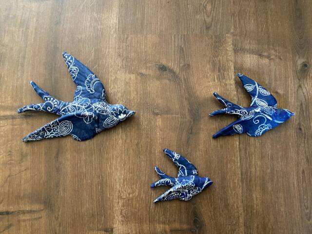 Set Of 3 Navy Flying Birds Hanging Retro Vintage Style Ornament Swallow ...