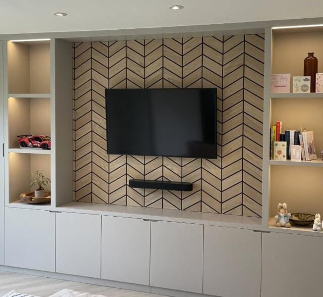 Premium Chevron Oak Mdf Luxury Wall Panels - 39cm X 242cm, Modern ...