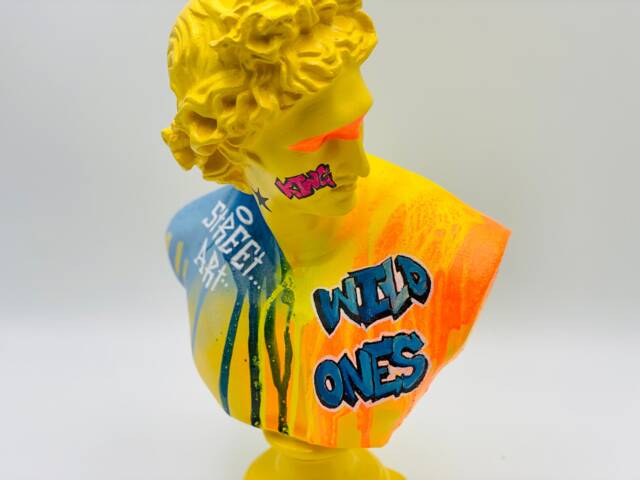 Pop Art Apollo Sculpture, Statue, Neon Art, Graffiti Greek Sculpture ...