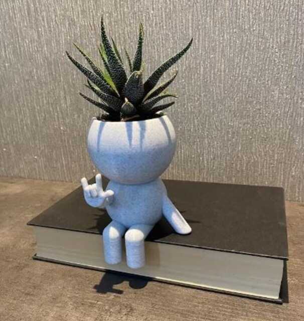 "Wee Jimmy Signing ""I Love You" by Etsy | ufurnish.com