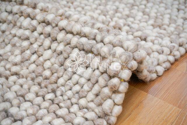 Custom Beige Mix Chunky Looped Wool Rug, Scandinavian Decor, Indoor ...