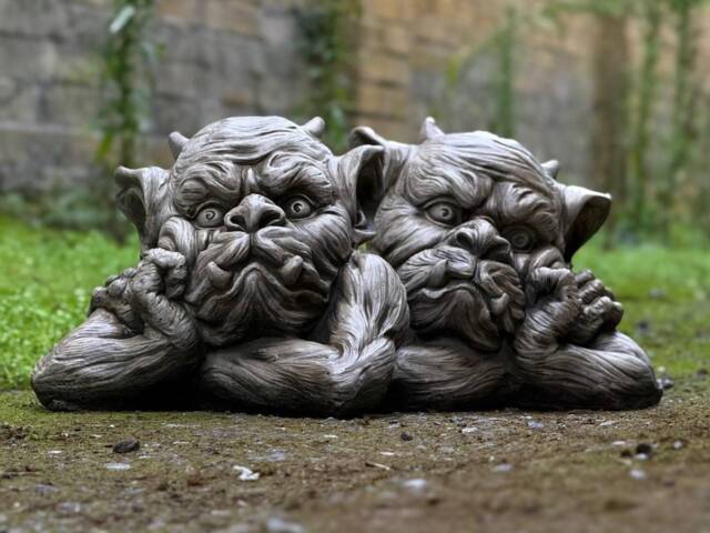 Amazing Pair Gargoyle Statue Concrete Demons Decor Outdoor Monsters ...