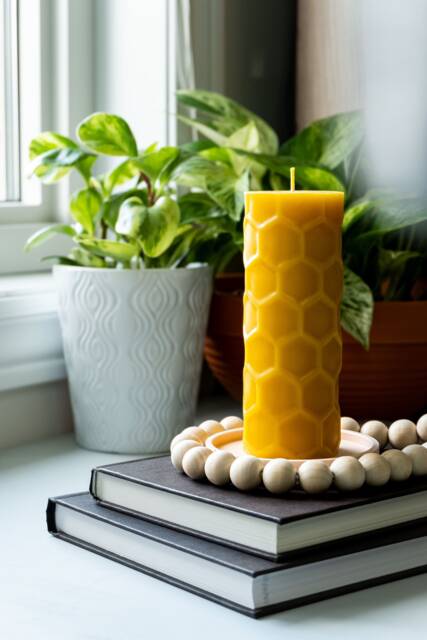 Beeswax Candle, Bees Wax Pillar Candles, Honeycomb Honey Bee Cylinder ...