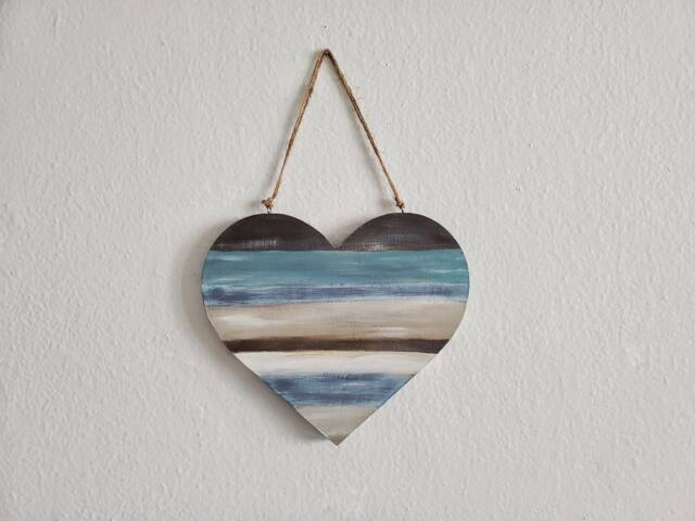 Farmhouse Pallet Style Wood Heart Sign, Coastal Rustic Shabby Chic Wall ...