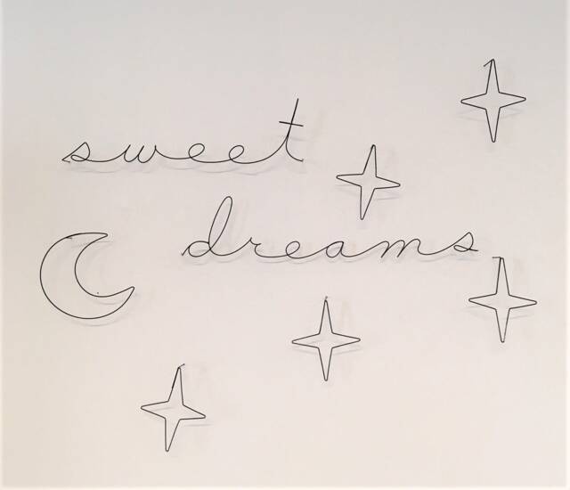 New Wire Metal Symbols For The Wall-Goes With Poetic Wire Words Heart ...