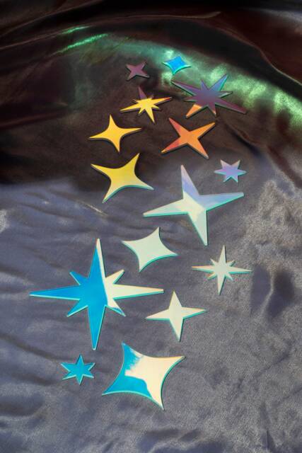 Mini Sparkle Art Experience - Set Of 15 Wavy Acrylic Holographic ...