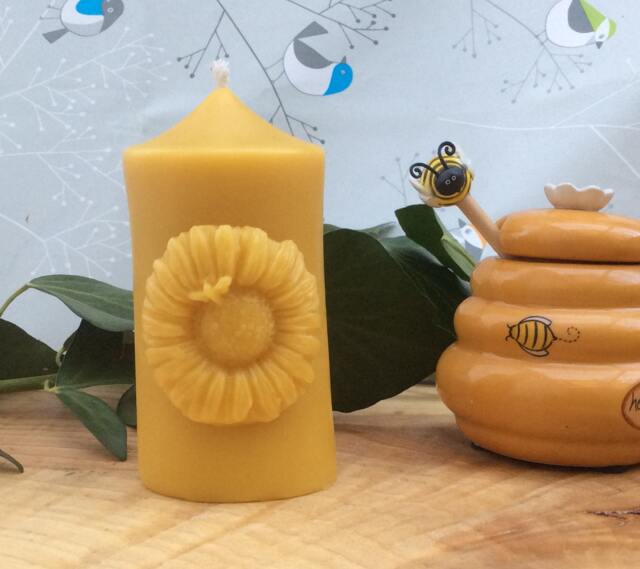 Sunflower & Bee 100% Beeswax Candle - Made in Devon by Etsy | ufurnish.com