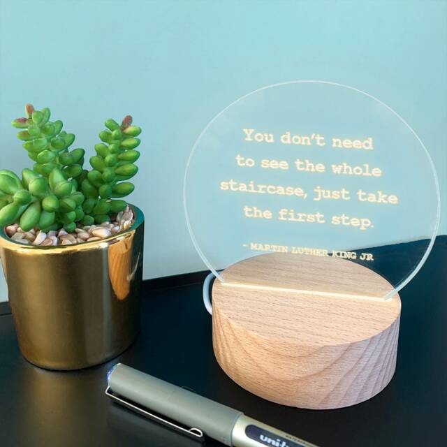 Personalised Motivational Quote Mini Desk Lamp - Birthday Gifts Led 7 ...