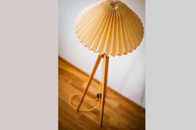 Tripod Floor Lamp Retro 60-70 Design Origami by Etsy | ufurnish.com