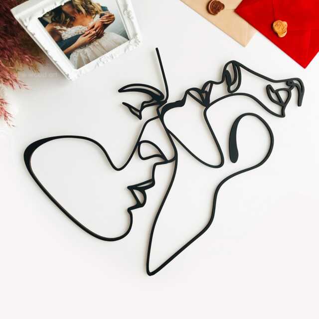 Couple Wood Wall Art, Continuous Line Decor, Gift, Above Bed Romantic ...