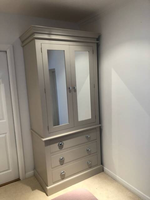 Wardrobe - 2 Door 3 Drawer Edwardian Style Wardrobe With Mirrors To Top ...