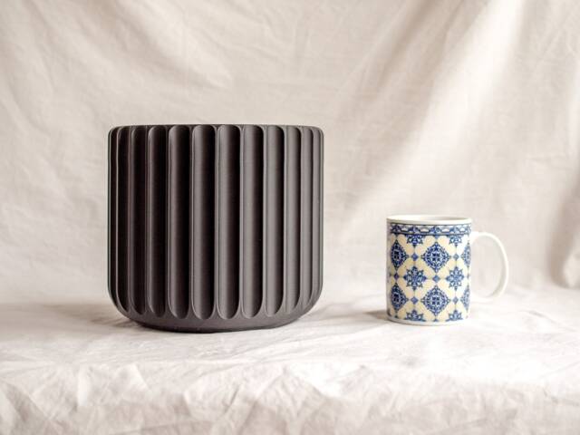 Fluted Pots - 3D Printed Black by Etsy | ufurnish.com